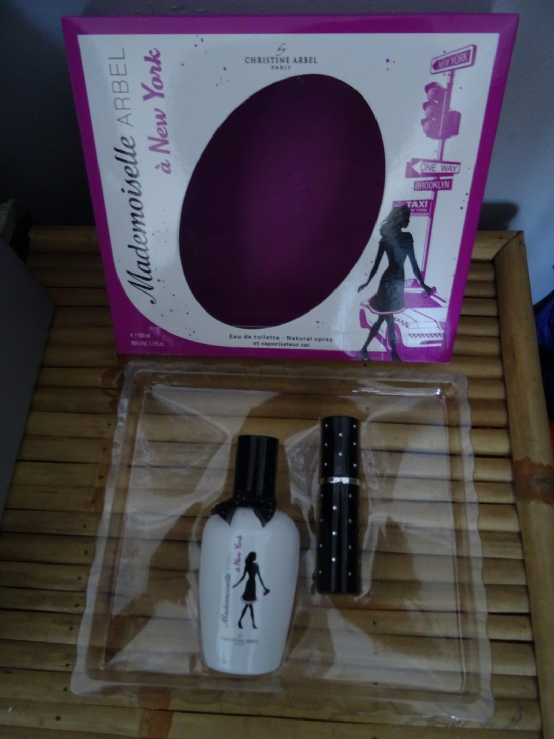 Un parfum élégant et aux notes estivales avec Compagnie Européenne des ...